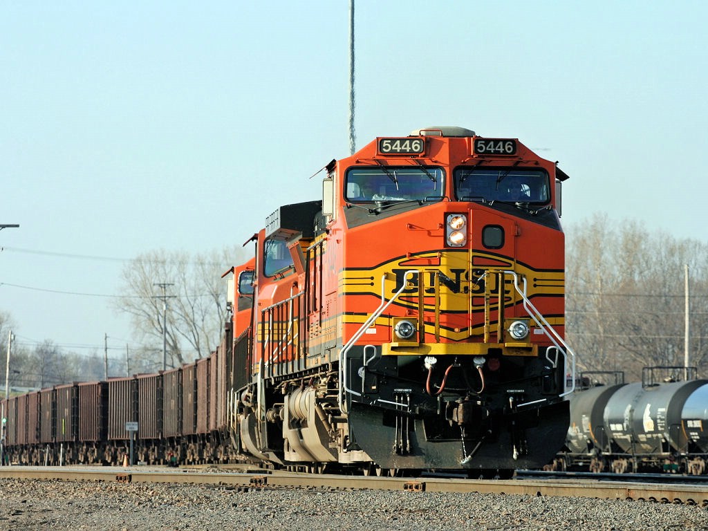 BNSF 5446